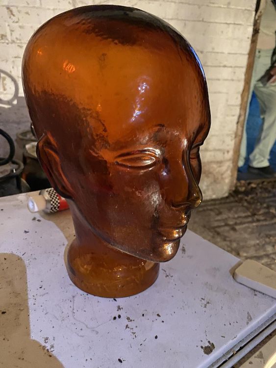 Alter gut erhaltener Glas-Kopf (rot/braunes glas) | Kaufen auf Ricardo