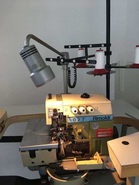 Overlock industriemaschine Rimoldi (Gebraucht) in Wislikofen für CHF 11 ...