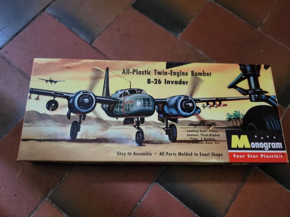 Monogram b-26 invader aus die 50er Sehr Rares bausatz (Gebraucht) in ...