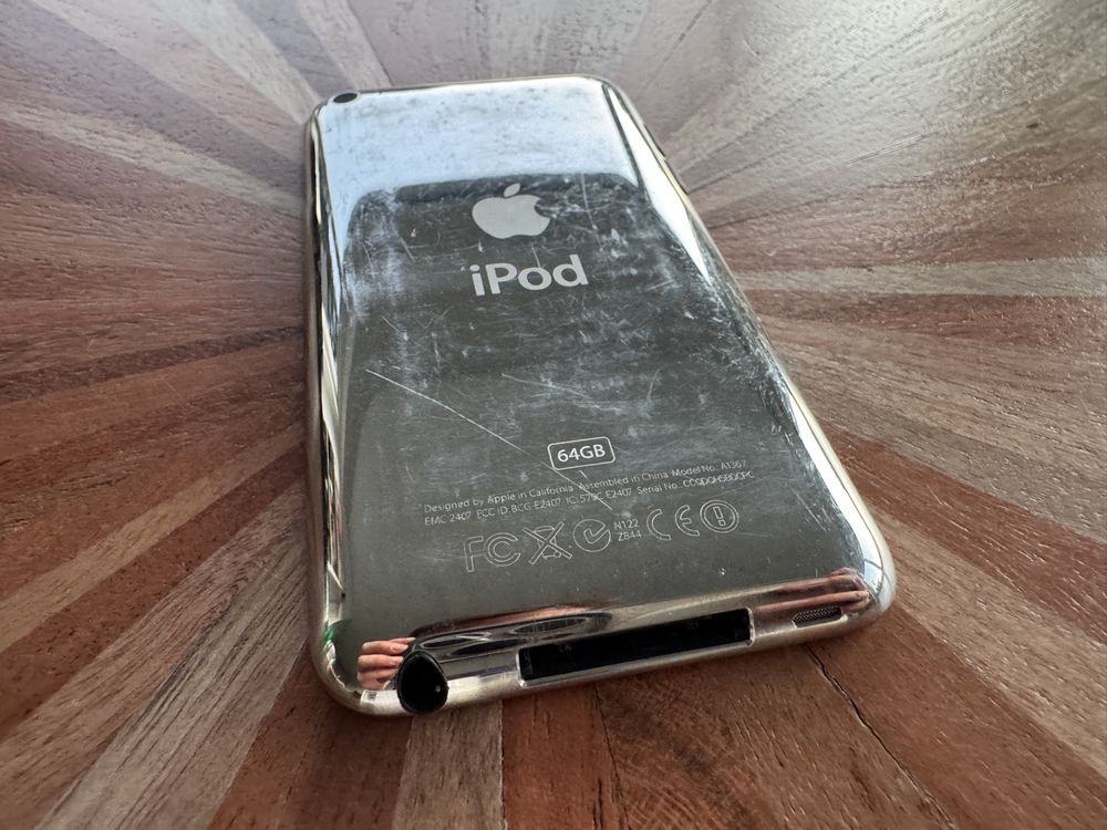 iPod Touch, 4. Generation, 64 GB - Top Zustand! (Gebraucht) in St ...