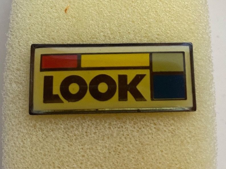 PIN'S - LOOK (Gebraucht) in Le Brassus für CHF 1.5 – mit Lieferung auf ...