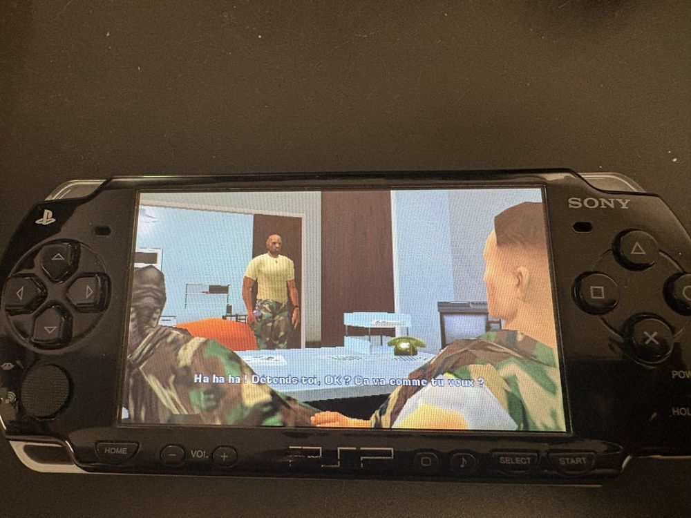 Psp 2004 + 2 games + charger + new battery 2400mah (Gebraucht) in ...