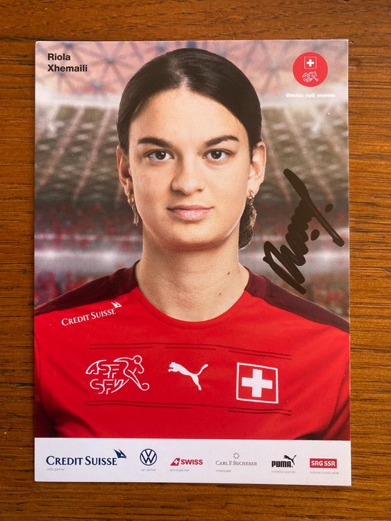 Riola Xhemaili / orig. AK (Neu (gemäss Beschreibung)) in Lovens für CHF ...