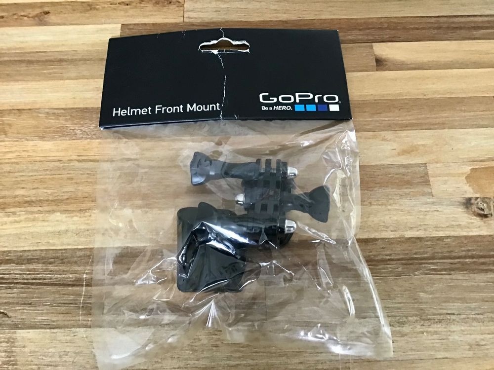 GoPro Front-Helmhalterung (Gebraucht) in Männedorf für CHF 35 – mit ...
