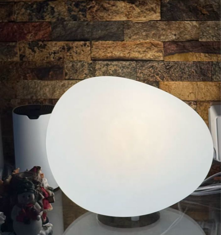 Modern White Table Lamp (Neu und originalverpackt) in Binningen für CHF ...