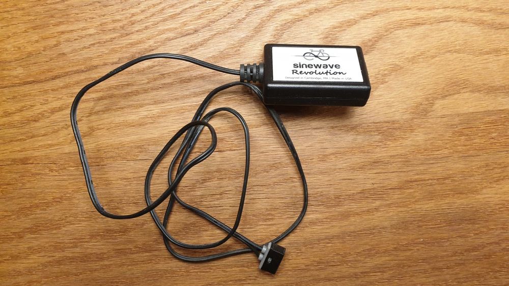 Sinewave Revolution, Fahrrad-Dynamo-USB-Ladegerät | Kaufen auf Ricardo