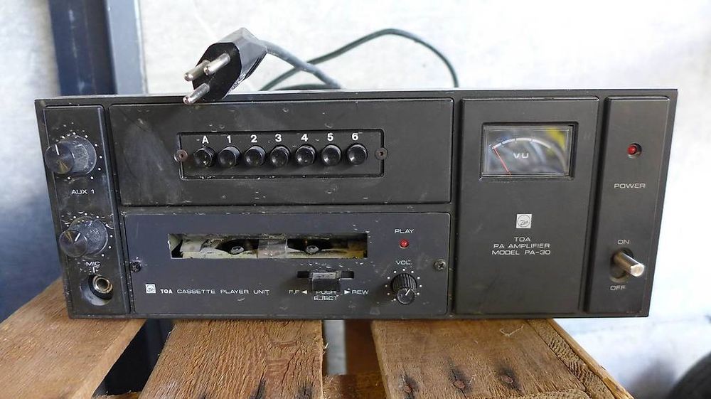 TOA PA-30 vintage amplifier - ampli 30W collector + schéma (Gebraucht ...