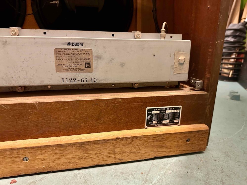 HAMMONDORGEL Mod. M102 (Gebraucht) in Zürich für CHF 175 – nur Abholung ...