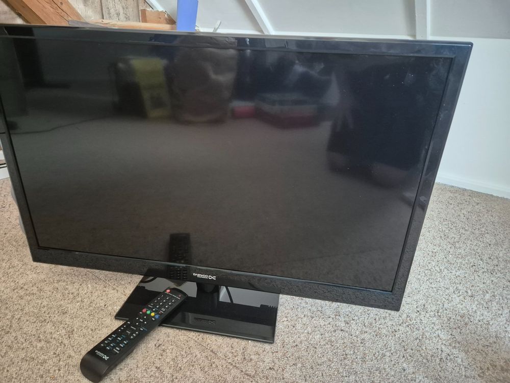 DAEWOO TV mit DVD, USB, HDMI (Gebraucht) in Elgg für CHF 15 – nur ...