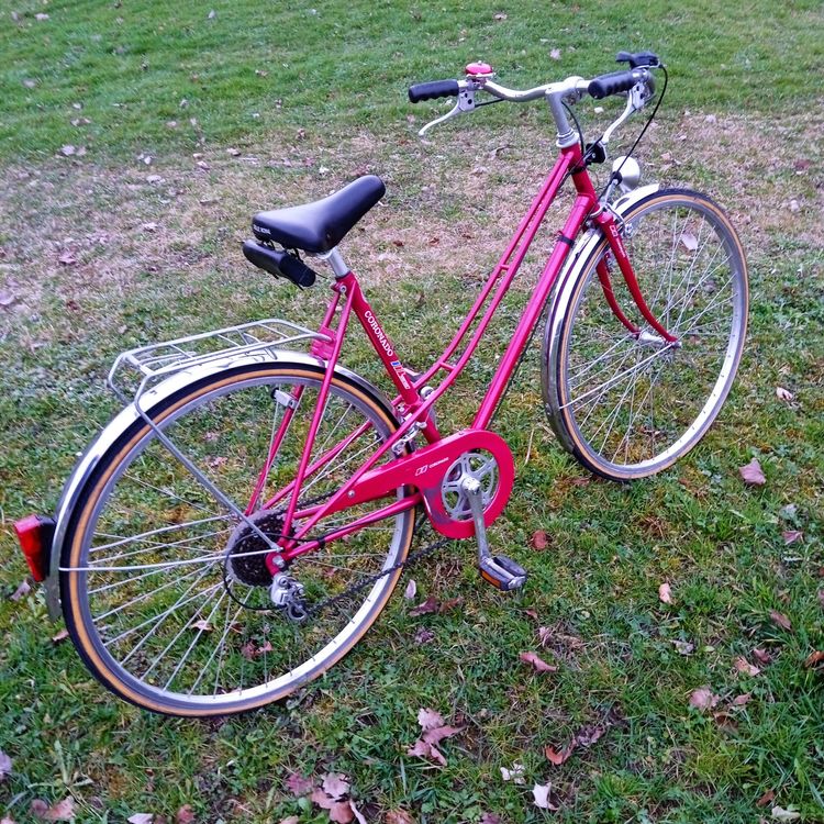 Damenvelo Velo Fahrrad Damenfahrrad rot Coronado 1A Zustand | Kaufen ...