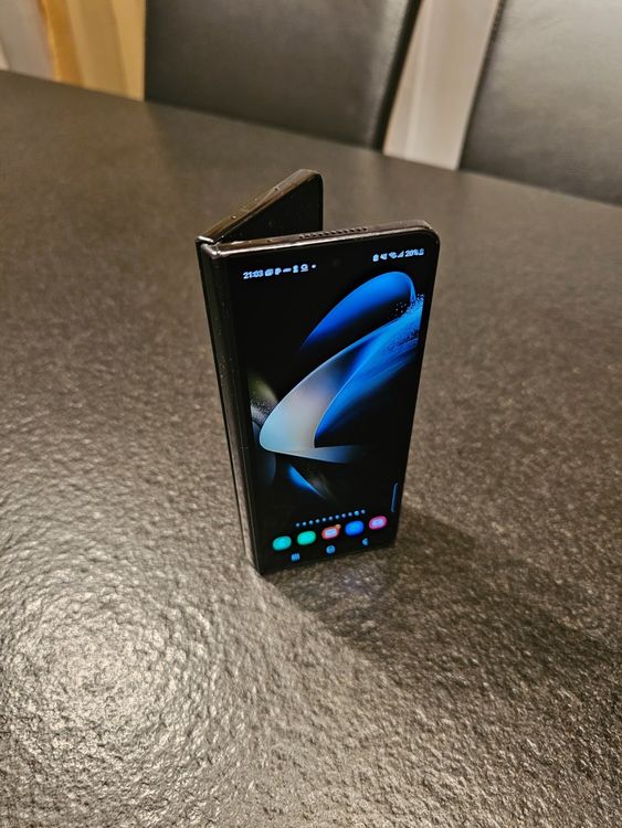 Samsung Fold 4 512 GB Black Klapp Handy (Gebraucht) in Jegenstorf für ...