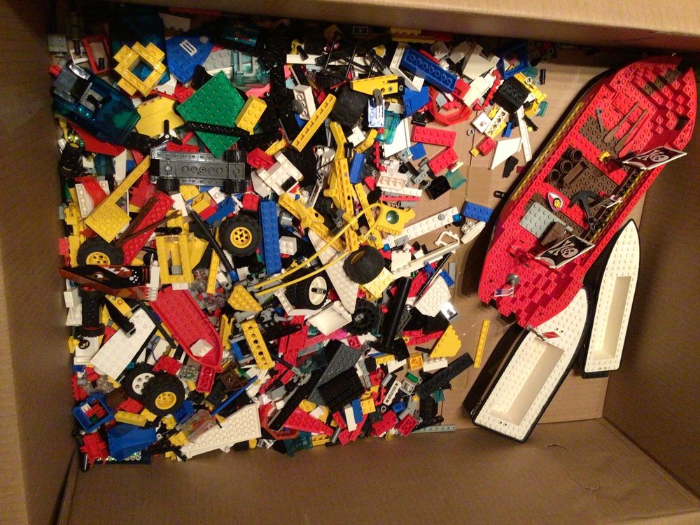 Lego Viele Teile mit Schönem Grossen Schiff 1 kg 700 (Gebraucht) in ...