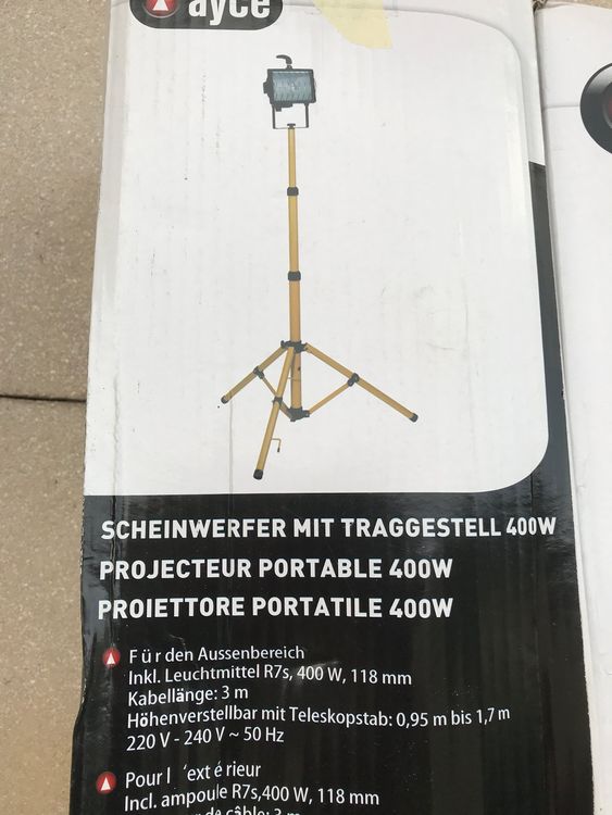 2 Scheinwerfer Ayce/mit Stativ/ 2 Stück | Kaufen auf Ricardo