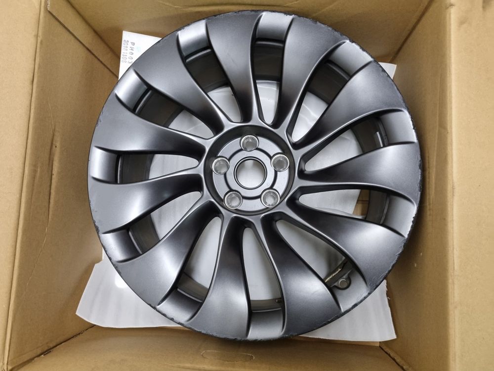 Tesla Model 3 Felge 20" (Original) | Kaufen auf Ricardo