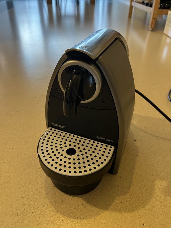 Nespresso Essenza Automatic (Gebraucht) in Liebefeld für CHF 40 – mit ...