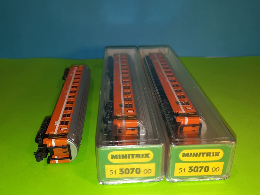 Minitrix 13070 3 x Bm SBB UIC en bon état (Gebraucht) in Malleray für ...