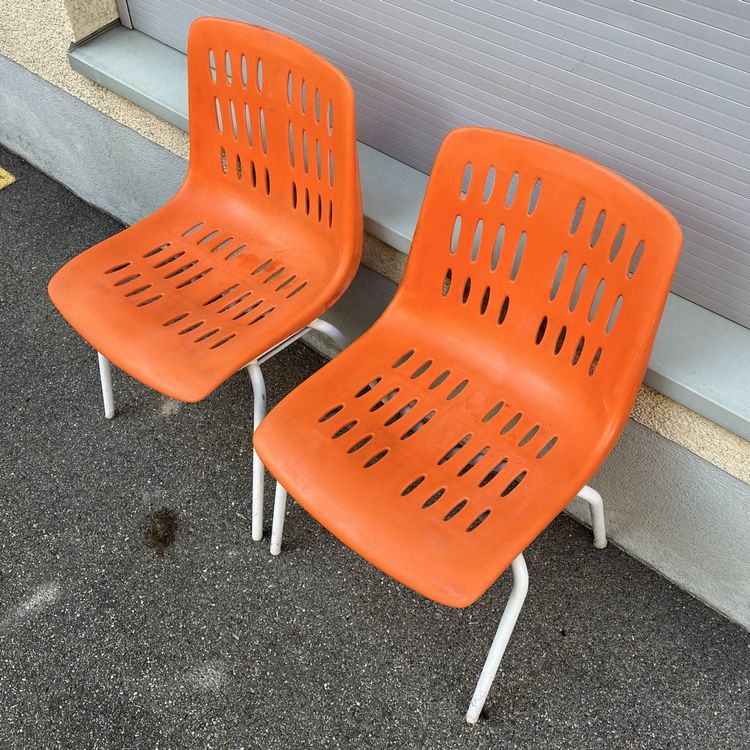 2 Stapelstühle / Vintage Stühle orange 60er Jahre (D'occasion) à zürich pour CHF 30 – retrait ...