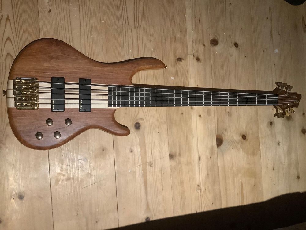 HK Bass Gitarre 5-Saiten (Neu (gemäss Beschreibung)) in Brunnadern für ...