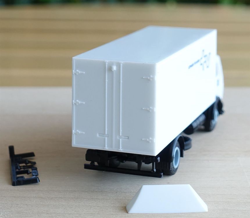 MB Koffer-LKW Schweizer Fernsehen. (Gebraucht) in Horw für CHF 15 – mit ...