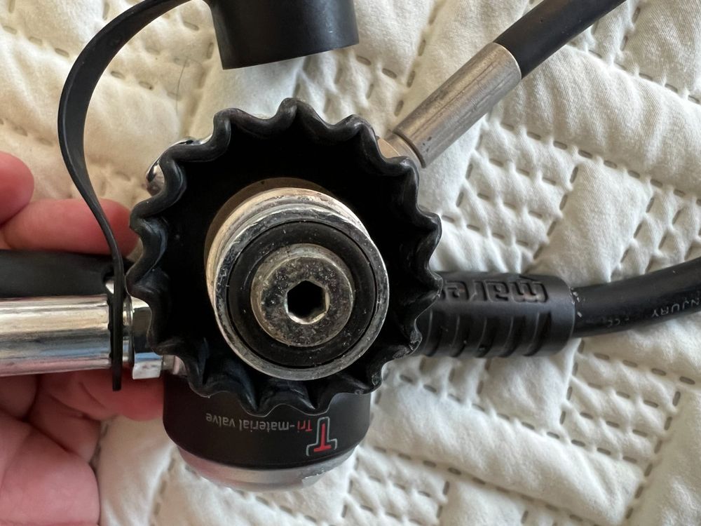 Mares Abyss 22 mit Octopus Abyss Set (Gebraucht) in Kehrsatz für CHF ...