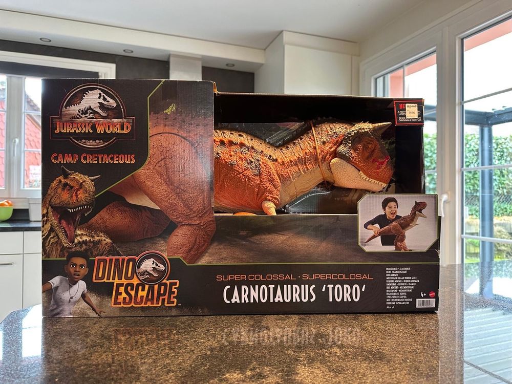 Carnotaurus Toro géant Jurassic World (Neu und originalverpackt) in ...