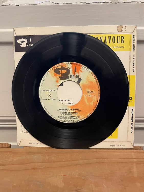 EP Charles Aznavour – L'Amour Et La Guerre 1960 VG++ (Gebraucht) in ...