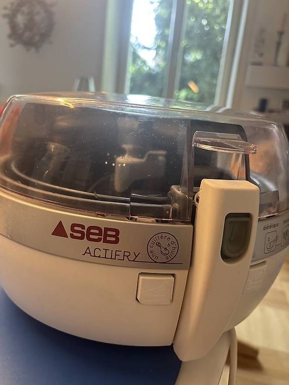 Seb actifry air fryer (D'occasion) à Genève pour CHF 30 – retrait ...