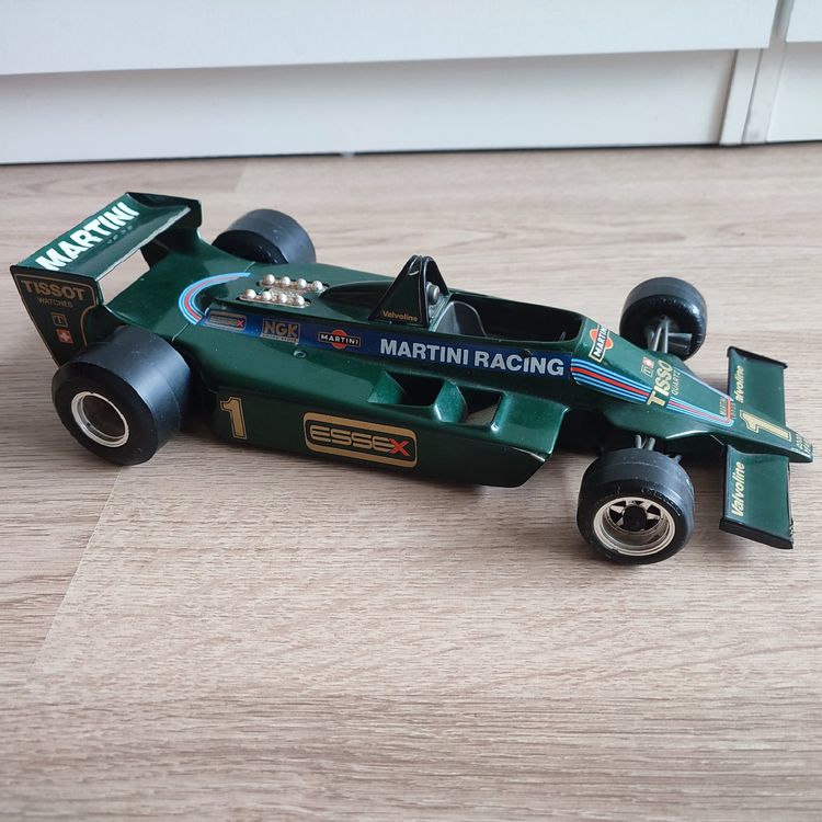 Burago Lotus MK4/79 Martini-Tissot 1:14 (Gebraucht) in Bütschwil für ...
