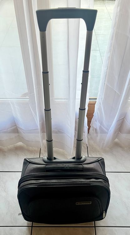 Kappa Handkoffer Trolley Reisetasche schwarz Rollen (Gebraucht) in ...