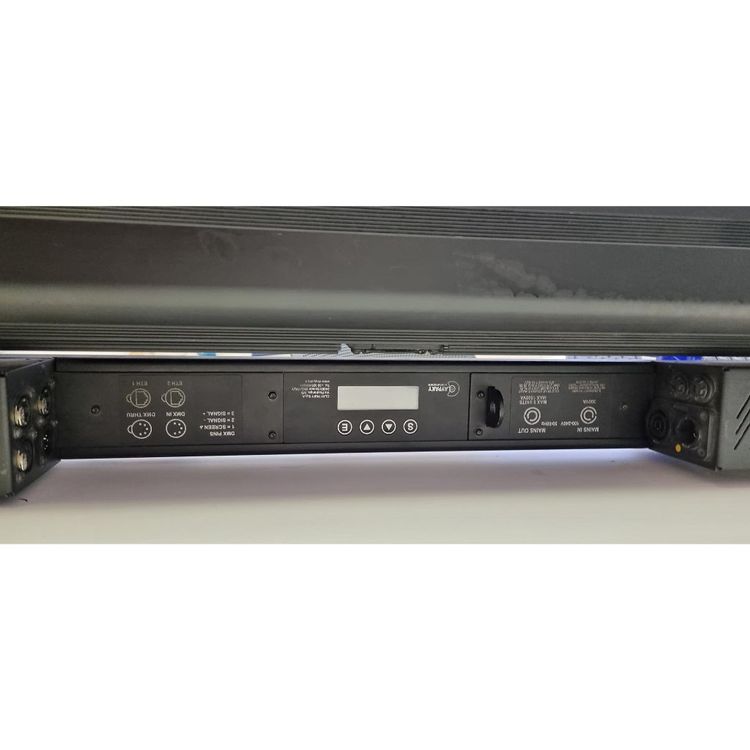 CLAYPAKY Shar Bar SET 2 Stk. DMX Moving Light RGBW BEAM (Gebraucht) in ...