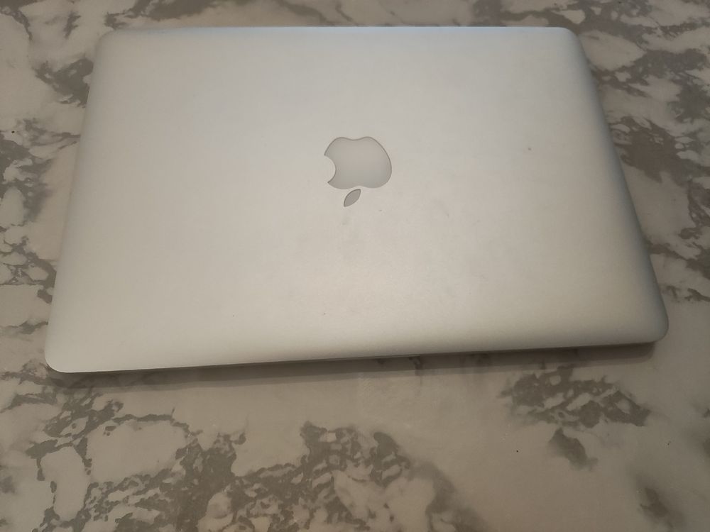 MacBook pro 13" 2015 defekt | Kaufen auf Ricardo