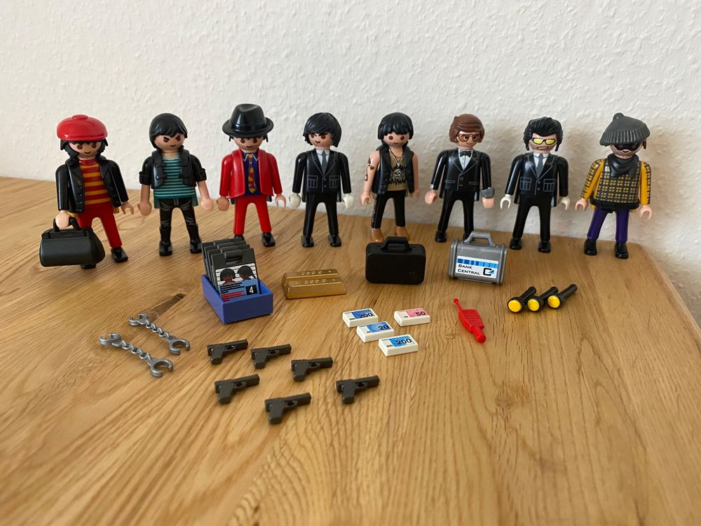 Playmobil Polizei Ganoven Set (Gebraucht) in Muttenz für CHF 13 – mit ...