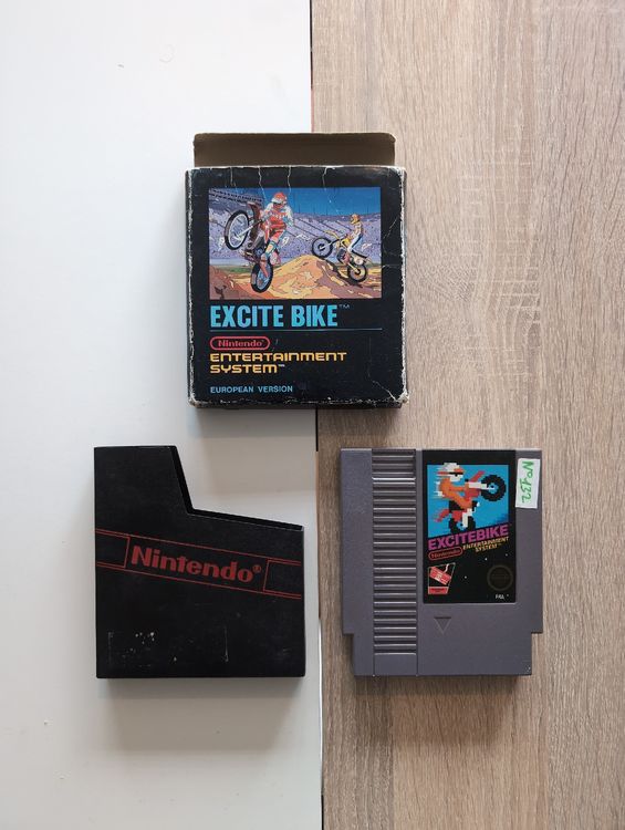 Jeu NES Excite Bike avec boîte (Gebraucht) in Lausanne für CHF 22 – mit ...