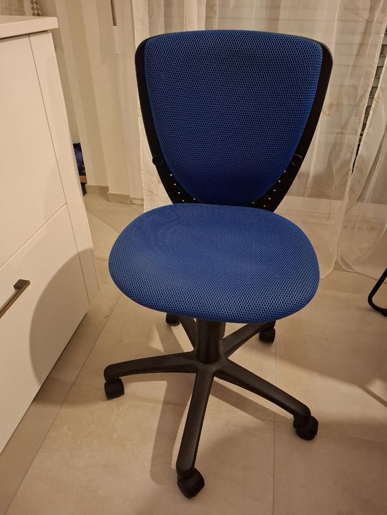 Chaise pivotante de bureau enfant TOP Star (Gebraucht) in Bulle für CHF 1 – nur Abholung auf ...
