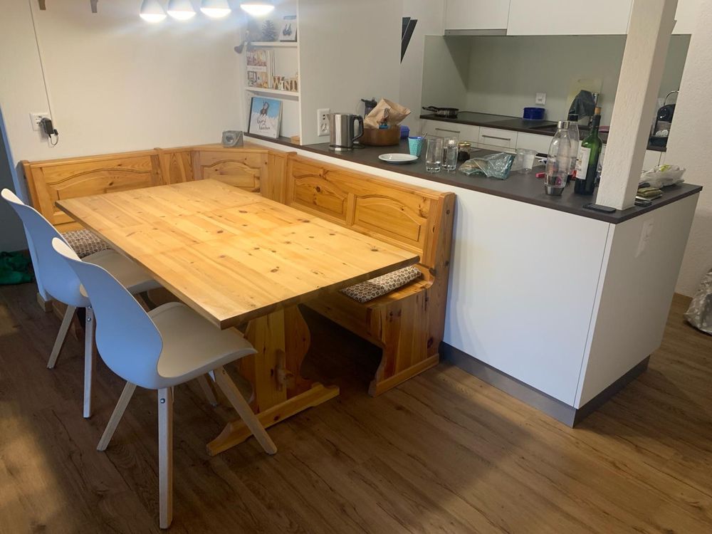 Eckbank mit Tisch - Abholung in 7153 Falera (Gebraucht) in Jona für CHF 320 – nur Abholung auf ...