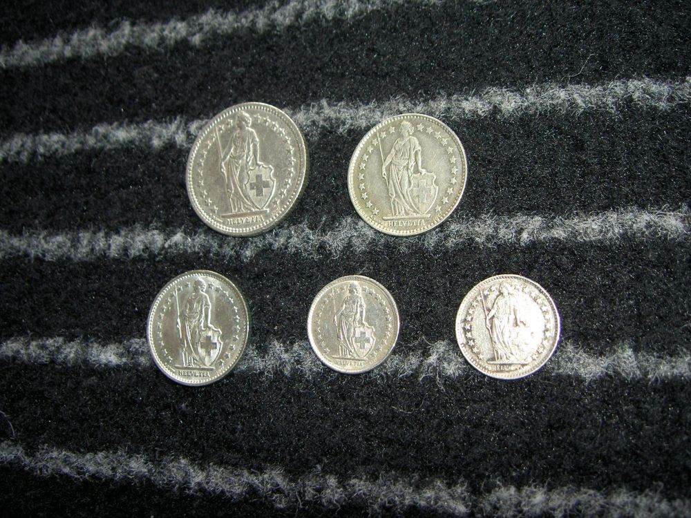 Schweizer Silbergeld, 2-Fr. 2x1-Fr. 2x50-Rp. ab 1946 - 1966 (Gebraucht) in Schafisheim für CHF ...