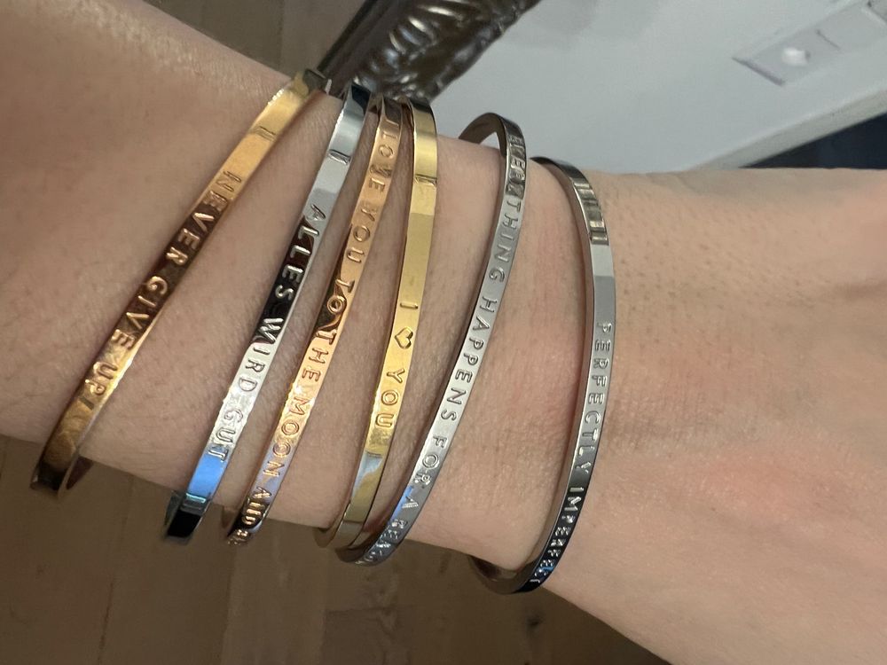 Simple Pledge Armreif ab 1 chf!!! (Gebraucht) in schindellegi für CHF 2 ...