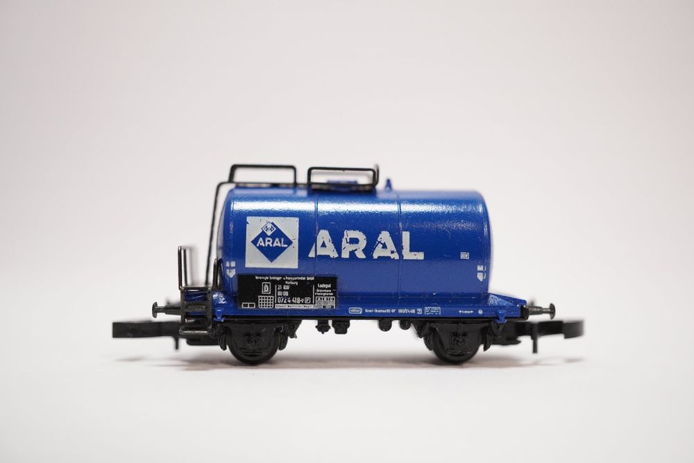 e33 Märklin 8613 DB Tankwagen Aral 2-achs (Gebraucht) in Thun für CHF 7 – mit Lieferung auf ...