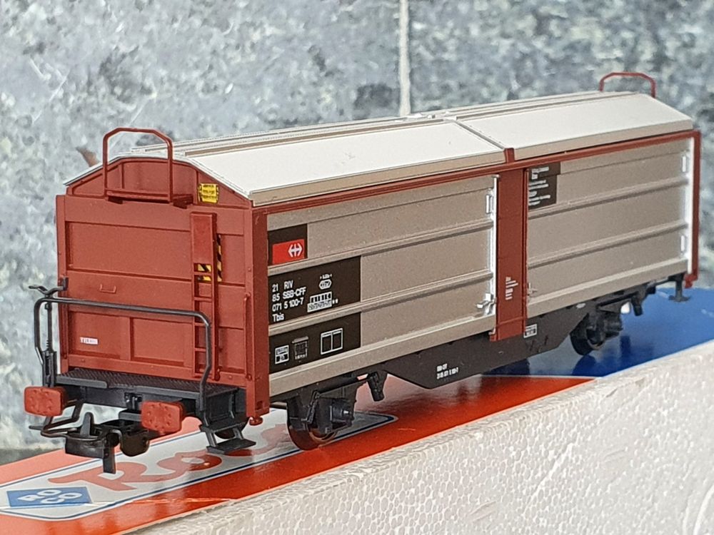 Roco 47416 SBB Tbis mit Bremserbühne Vitrinenmodell TOP | Kaufen auf ...