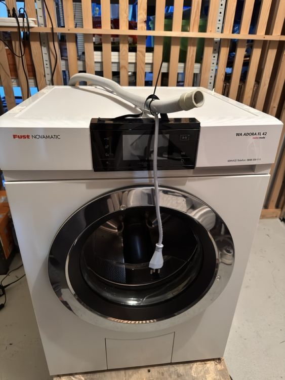V-Zug Waschmaschine WA Adora FL42 (Defekt) in Neuenkirch für CHF 300 ...