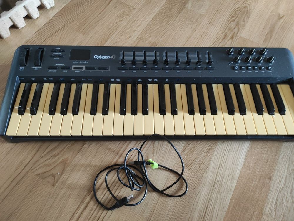 M-Audio Oxygen 49 Keyboard (USB MIDI) (Gebraucht) in Winterthur für CHF ...