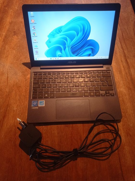 ASUS VivoBook L203MA Ultradünner Laptop (Gebraucht) in Dulliken für CHF ...