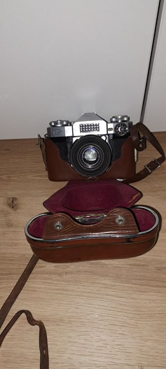 Vintage Kamera Zeiss Ikon Contraflex mit Ledertasche (Gebraucht) in Sursee für CHF 80 – mit ...