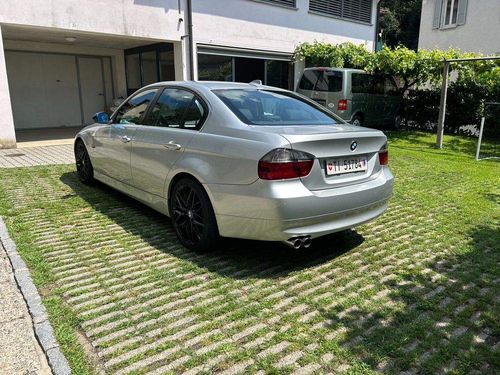 Vendo BMW e90 330i 150'000km Collaudata | Kaufen auf Ricardo