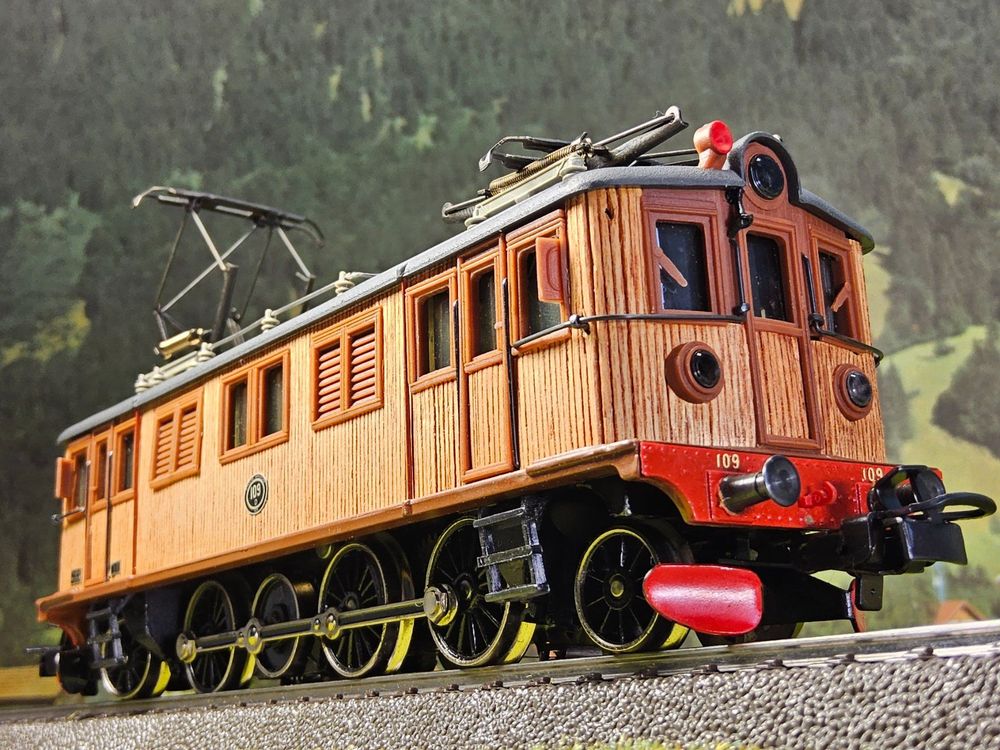 Märklin 3670 _ SJ Lokomotive Litt _ Holzlokomotive digital (Defekt) in ...