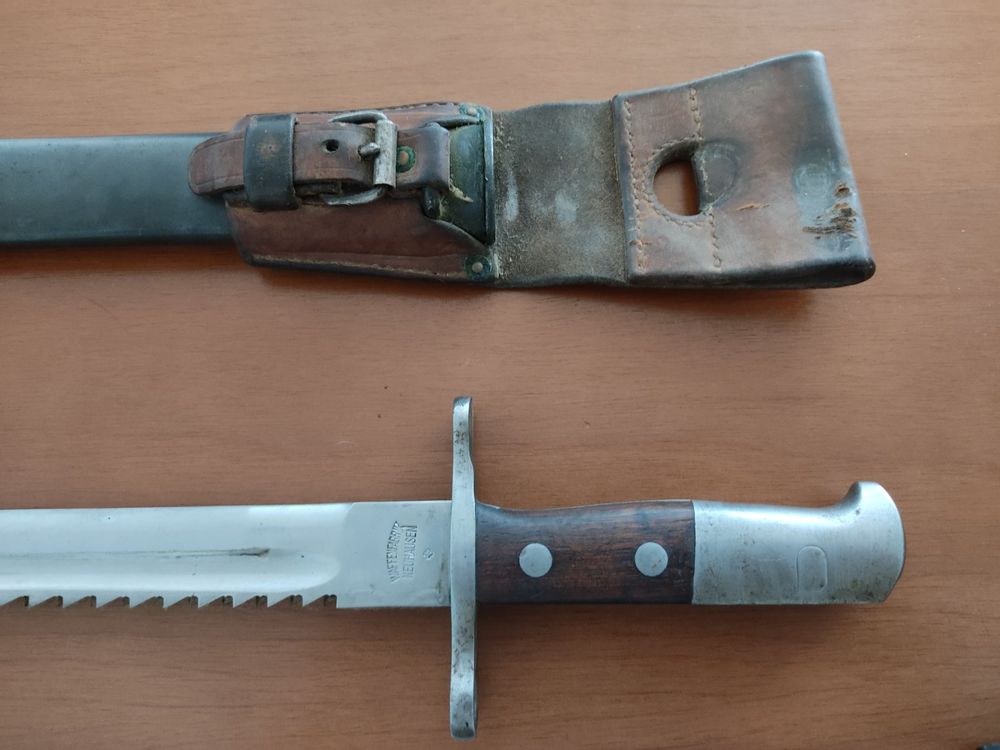 Faschinenmesser / Bajonett mit Metallscheide Armee Schweiz | Kaufen auf Ricardo