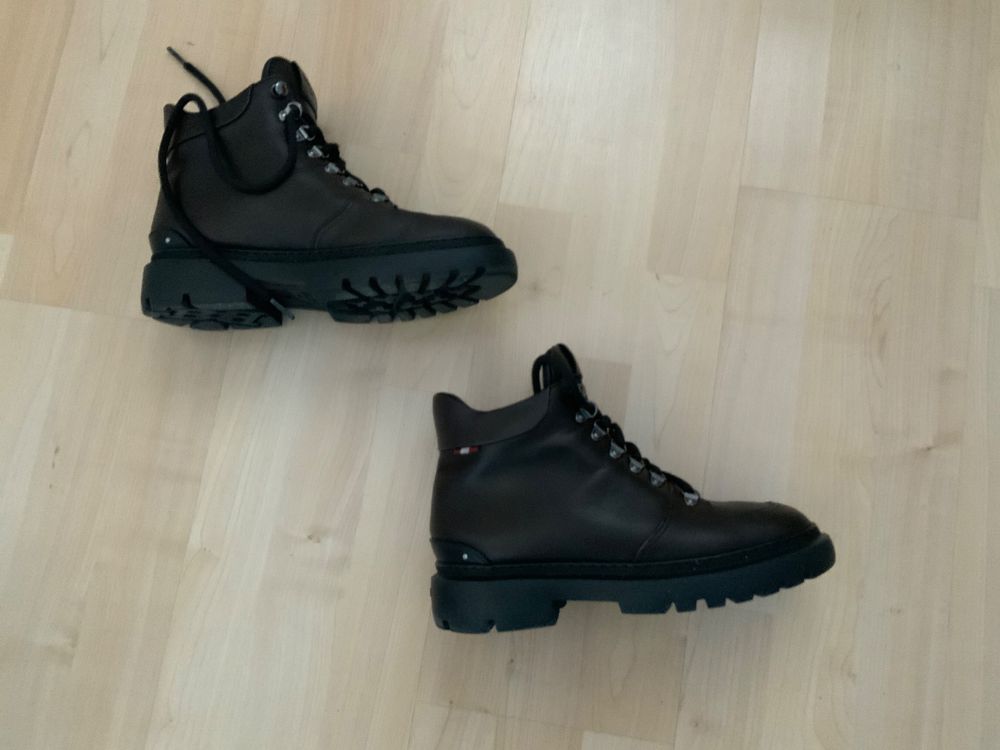 Bally Stiefel Valiant mit Originalverpackung | Kaufen auf Ricardo