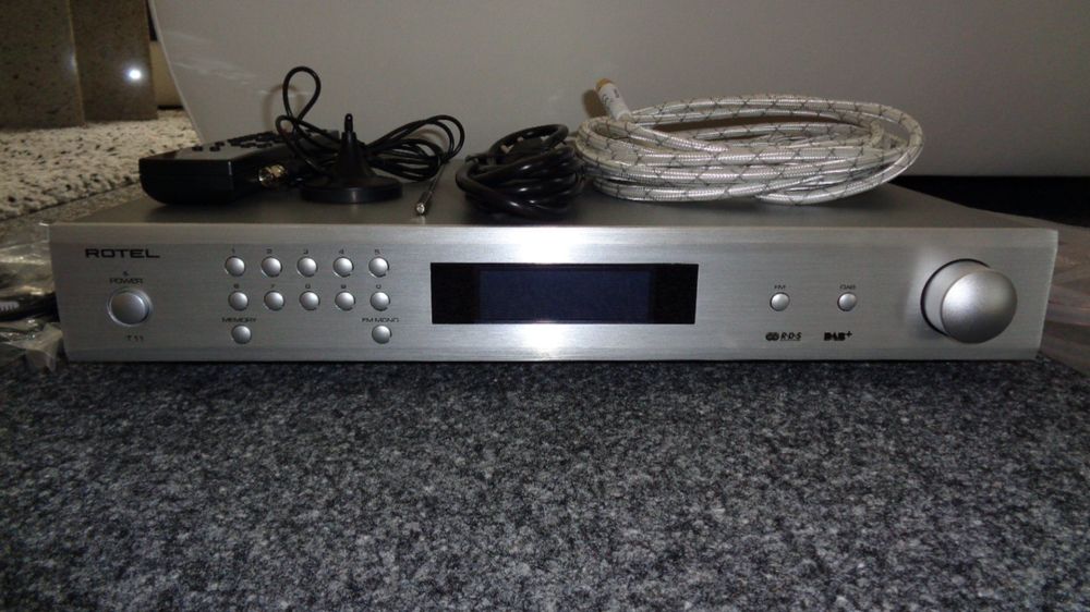 Rotel T11 DAB+/UKW Hifi Stereo-Tuner 2022 Super-Klang (Gebraucht) in ...