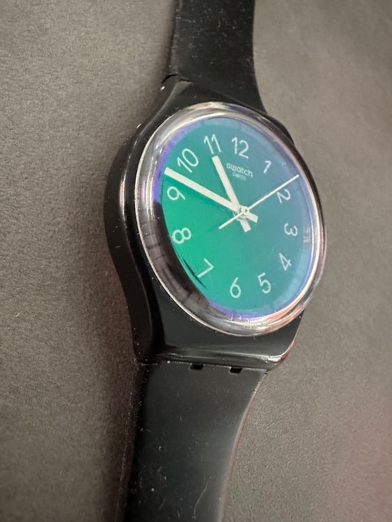 Swatch noir et vert (Gebraucht) in epalinges für CHF 13 – mit Lieferung ...