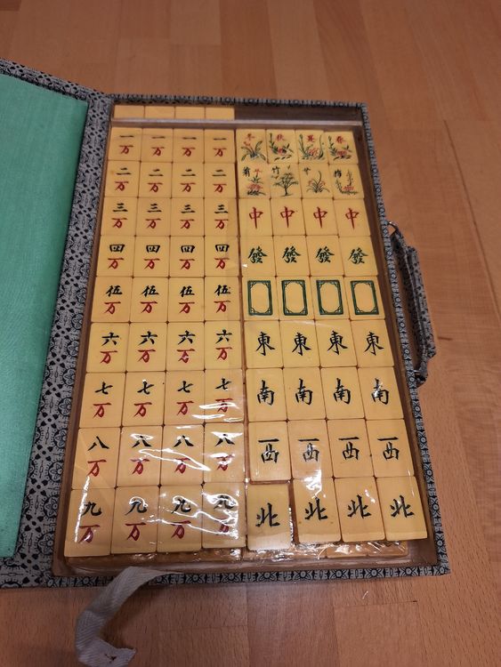 Mahjong Chin. Spiel... (Gebraucht) in für CHF 51 – mit Lieferung auf ...